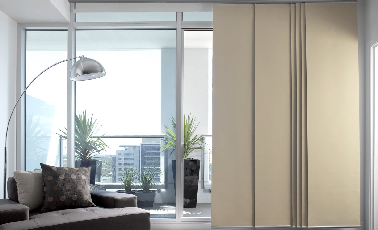 7 Ideas for Unique Window Blinds - Bare Foots World